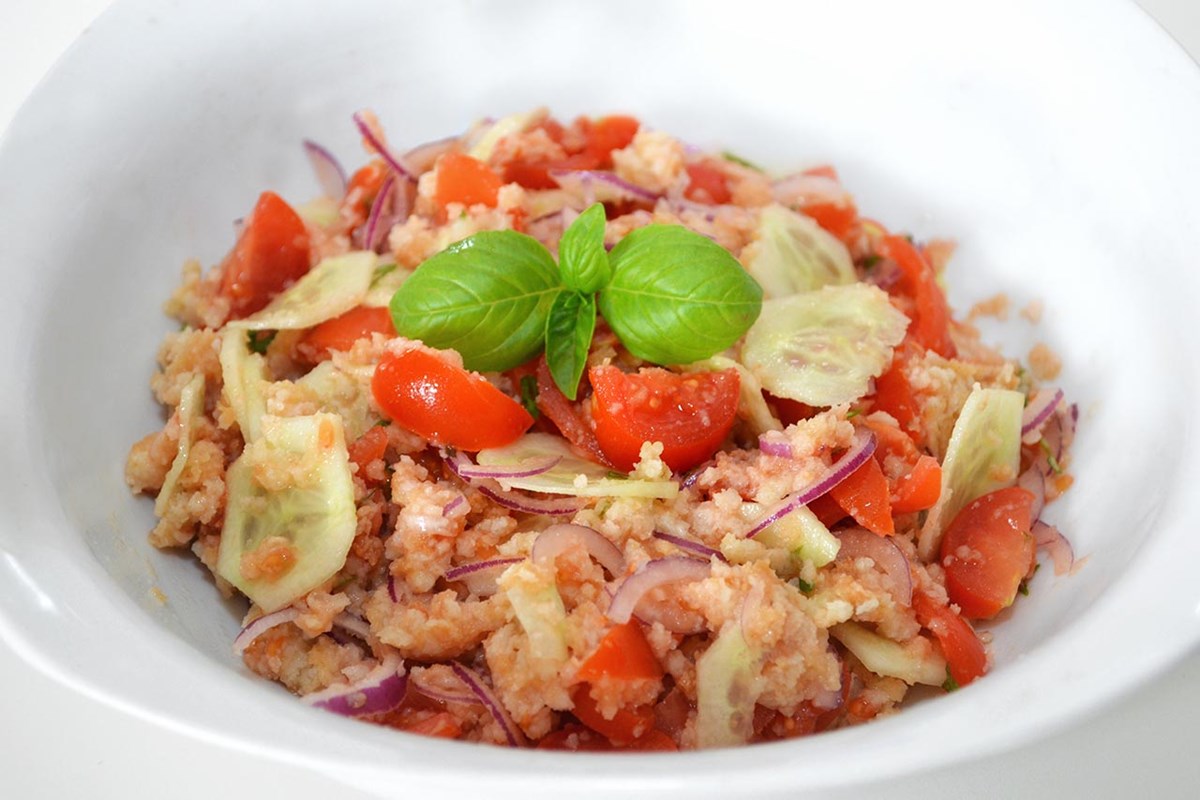 Panzanella, traditional Tuscan cold dish