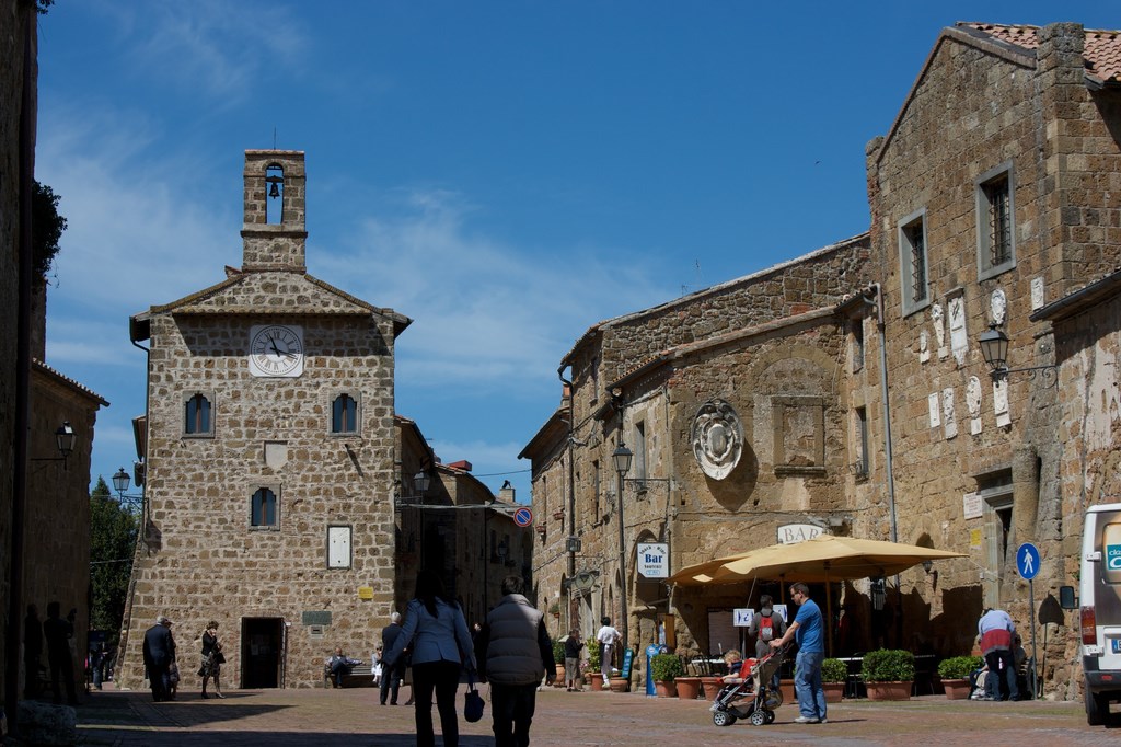 Discovering Sovana: one of the most beautiful villages in Italy